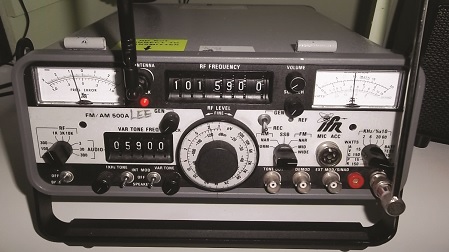 Service Monitors Repurposed as Wideband Receivers