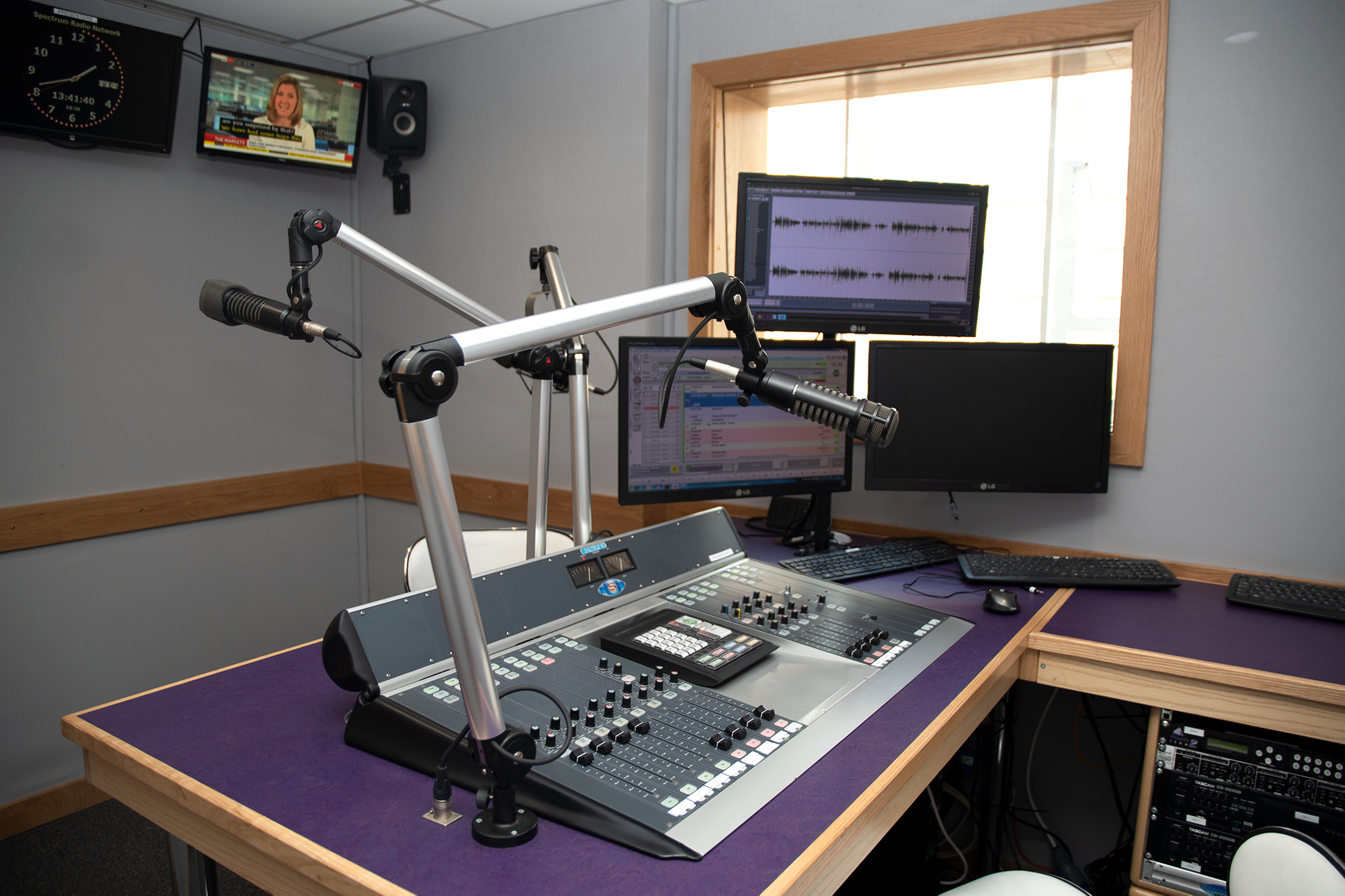 Spectrum Radio Network Unveils New London Studios - Radio World