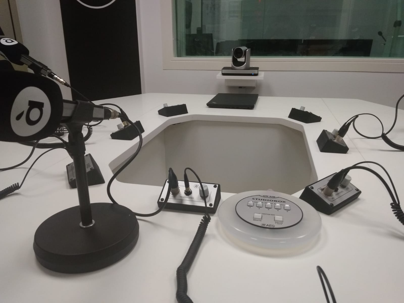 A Look Inside Valencia’s À Punt Radio - Radio World