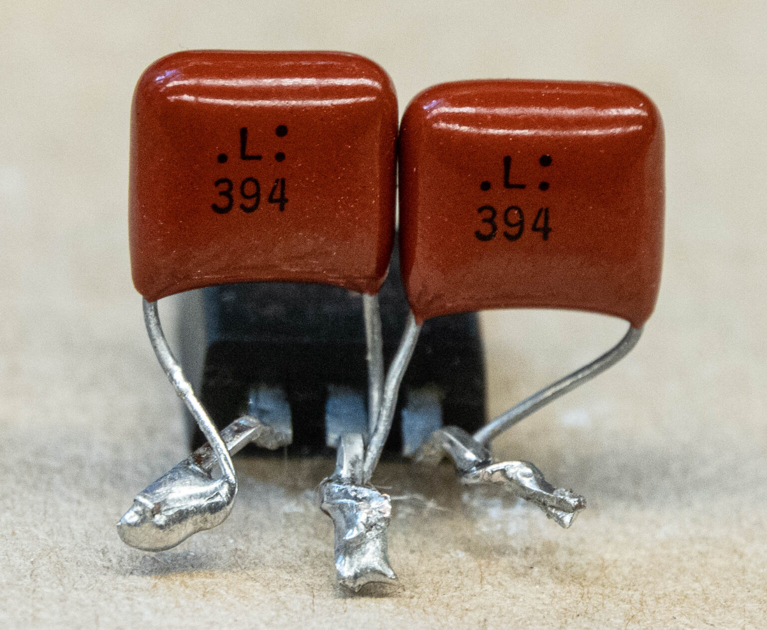 What to Know About Three-Terminal Voltage Regulators - Radio World