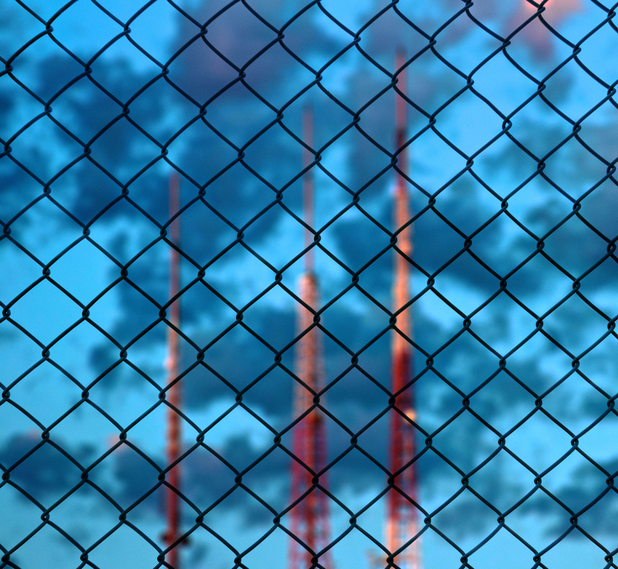 Understand FCC Rules for Tower Site Fencing - Radio World