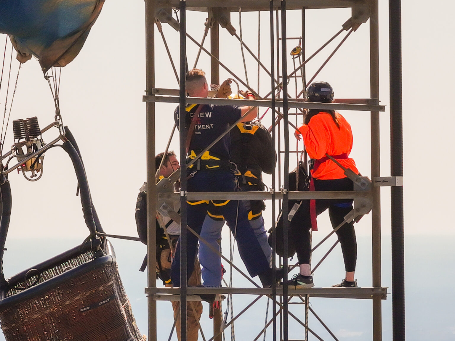Watch: Drone Video Captures East Texas Hot Air Balloon Rescue at 1,100 ...